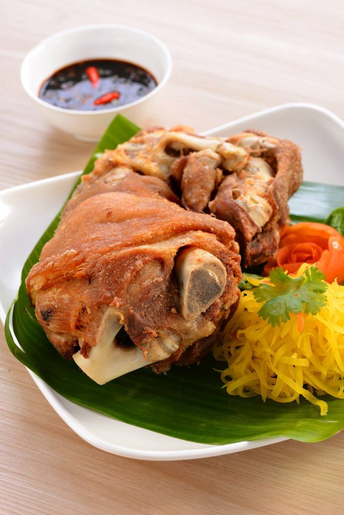 crispy-pata – Choobi Choobi